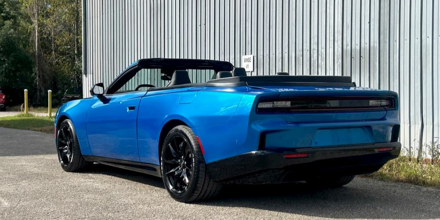 Cette incroyable Dodge Charger Daytona électrique en version cabriolet ...